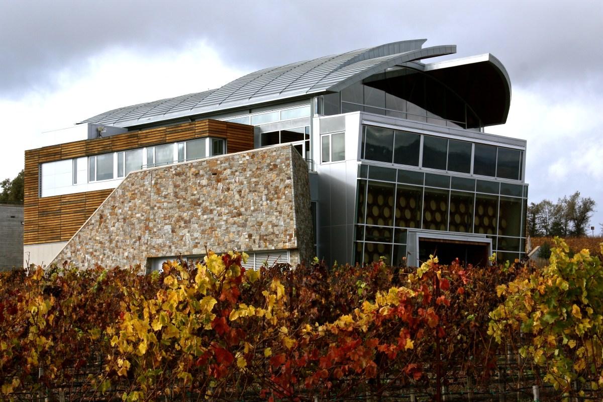 Williams Selyem Winery | Healdsburg, CA – Wine-ding Road